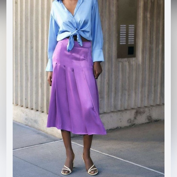 Zara | Skirts | Nwt Zara Front Pleated Satin Sheen Skirt | Poshmark